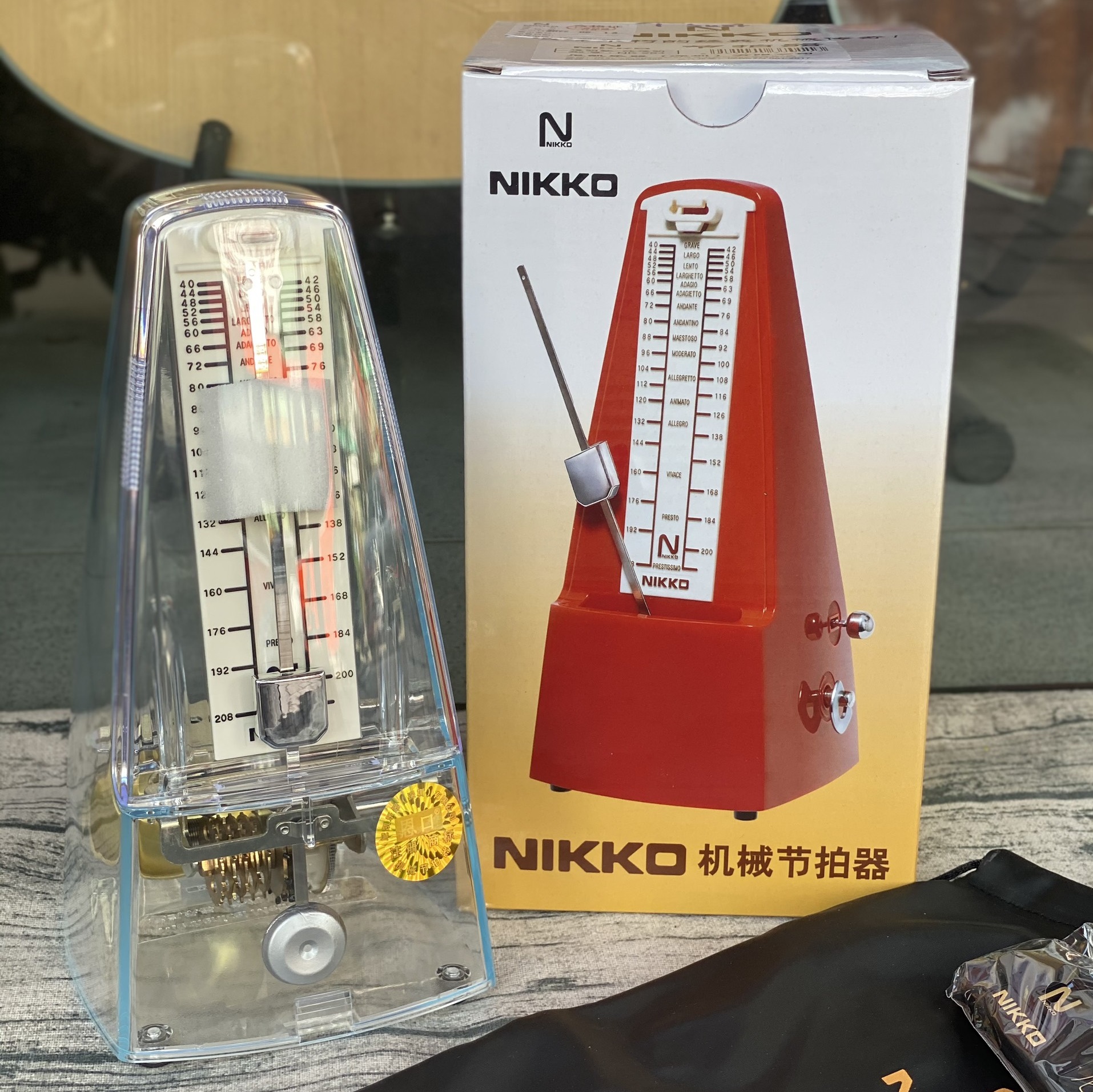 Máy đếm nhịp cơ hãng Nikko trong suốt - Nhạc Cụ Phong Vân