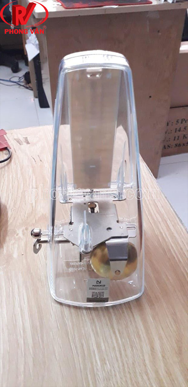 Máy đếm nhịp cơ hãng Nikko trong suốt - NHẠC CỤ PHONG VÂN