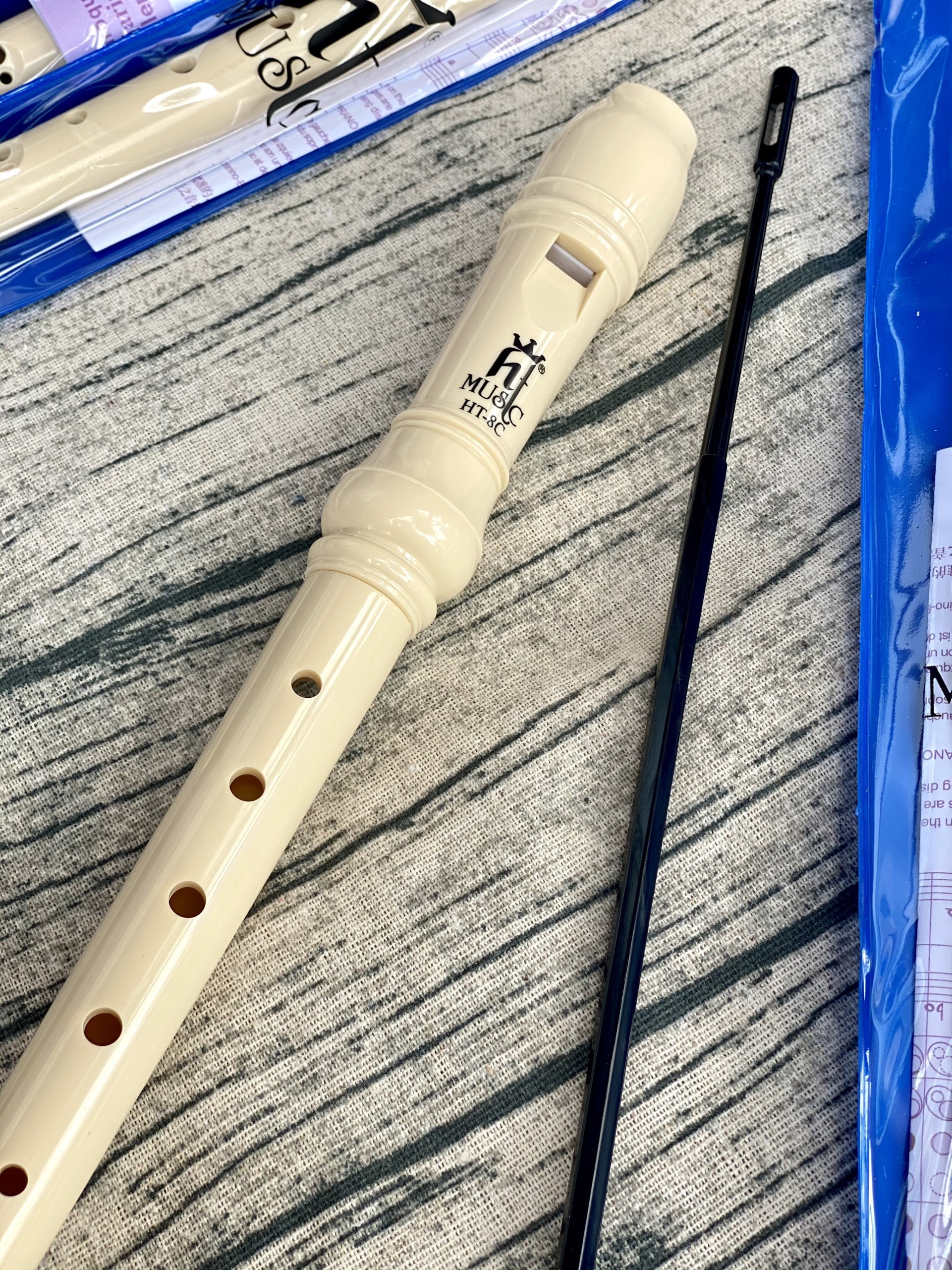 Bán sỉ sáo nhựa Recorder giá rẻ - Nhạc Cụ Phong Vân